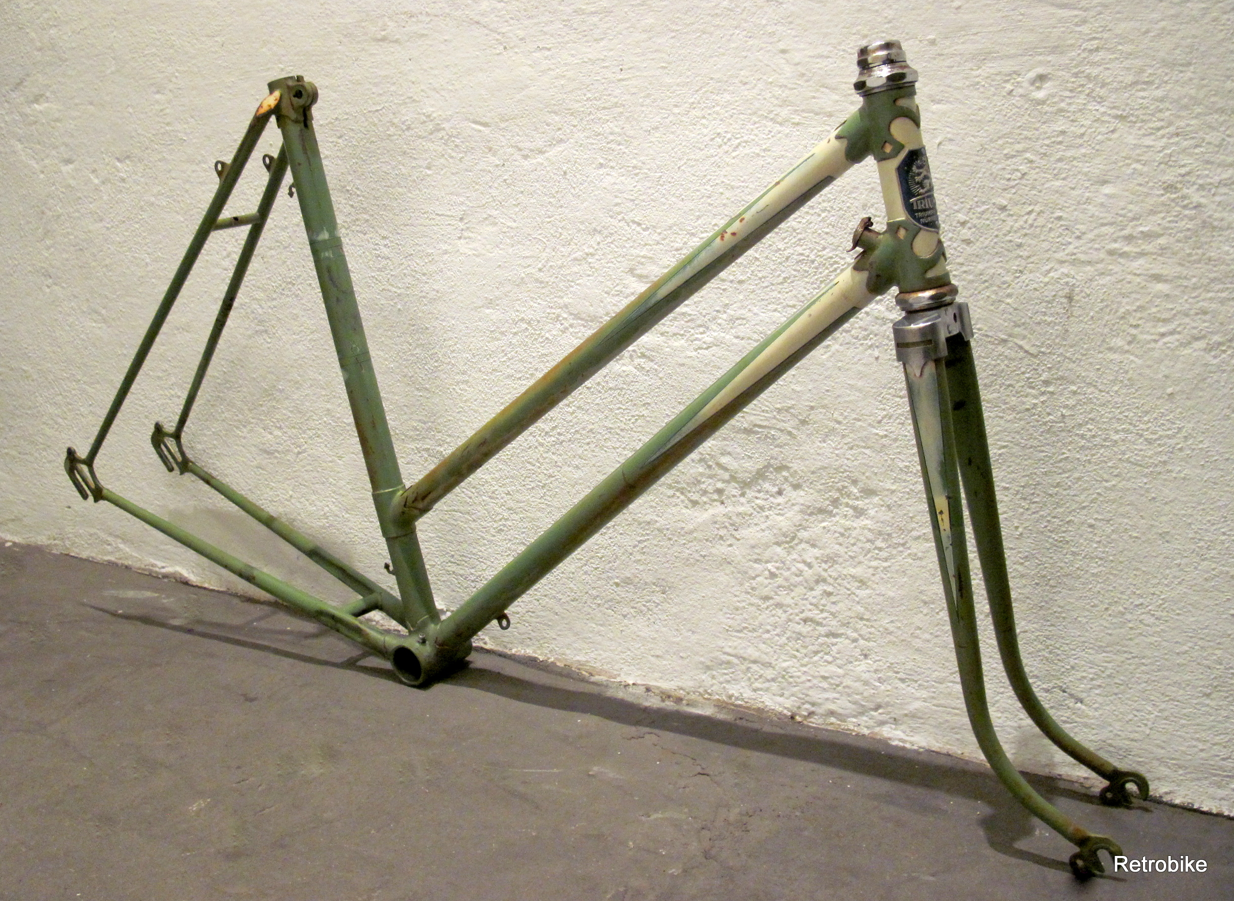 retrobikefranken - Triumph Werke Nürnberg AG bicycle frame 50's